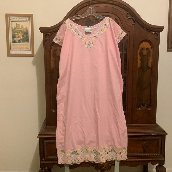 Vintage | Dresses | Caro Of Honolulu Vintage Muumuu Dress | Poshmark